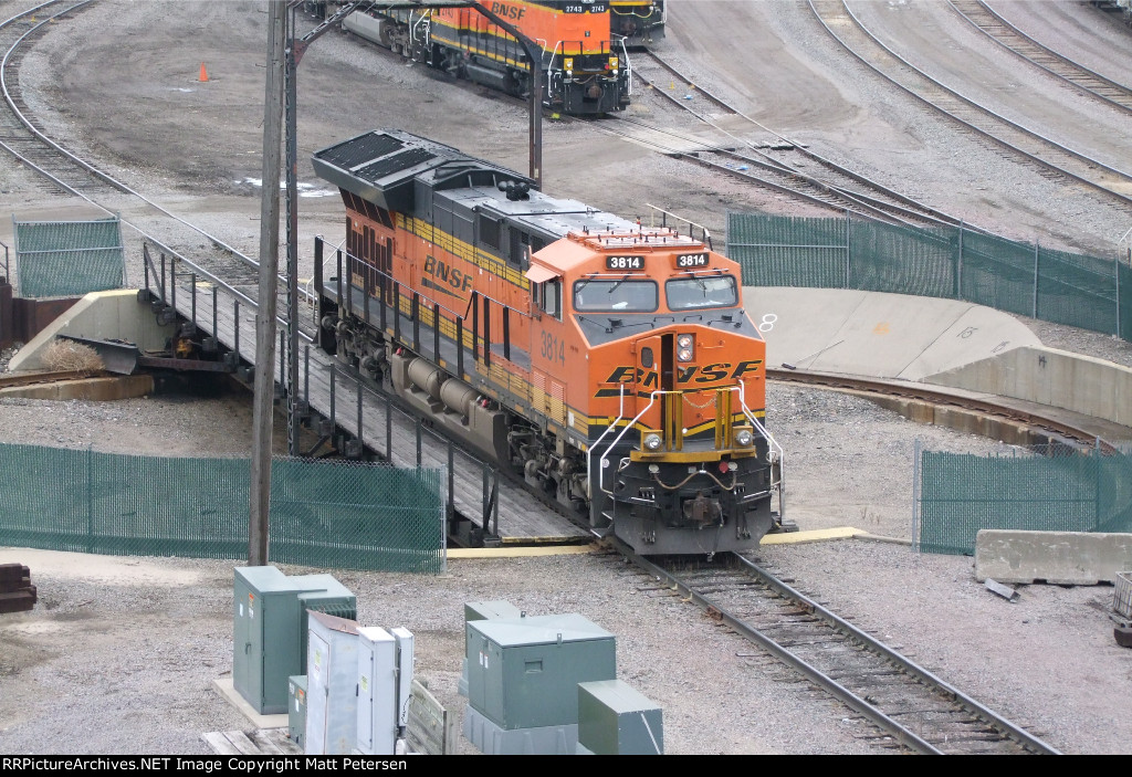 BNSF 3814